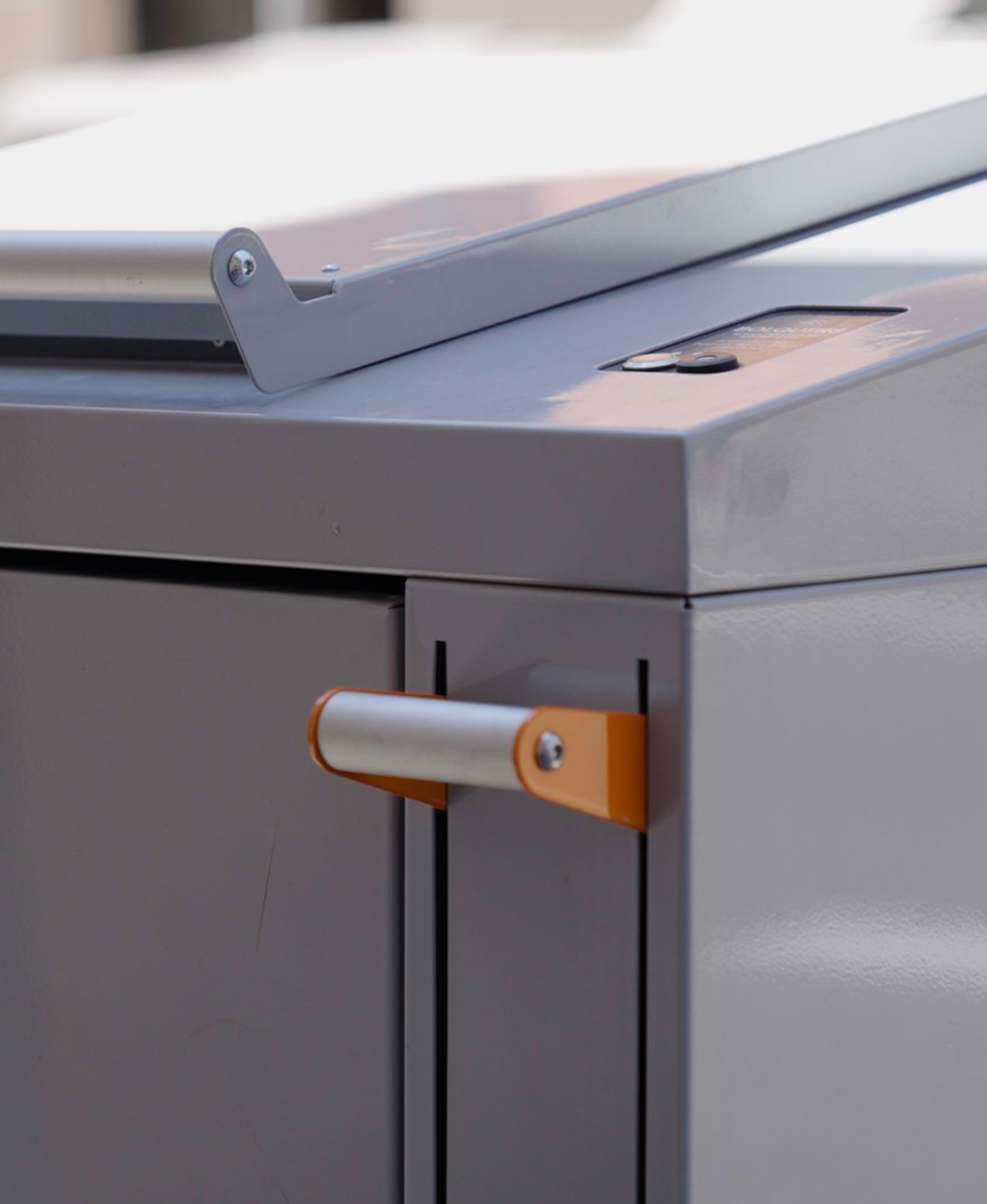 ID·Box, el sistema de control de acceso robusto y versátil - id·waste